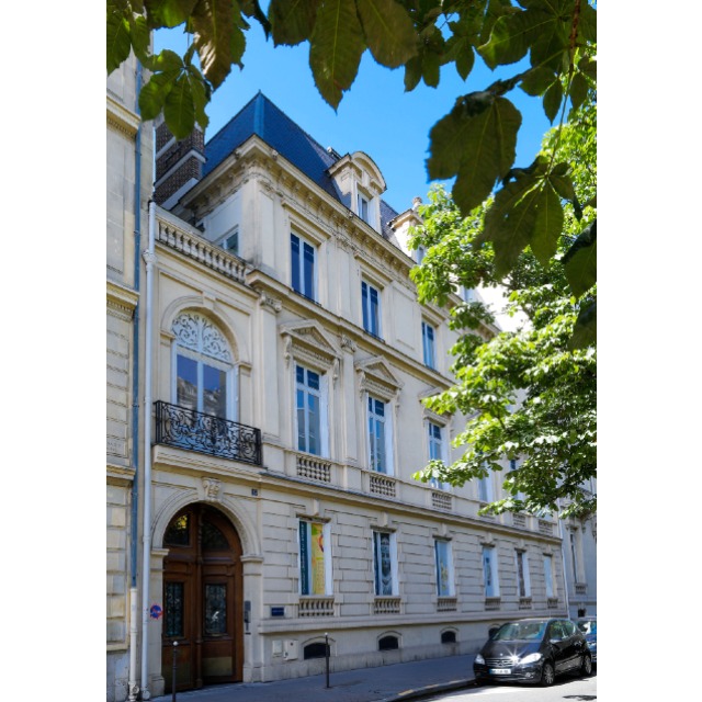 Bonhams Cornette de Saint Cyr – Paris Auction House