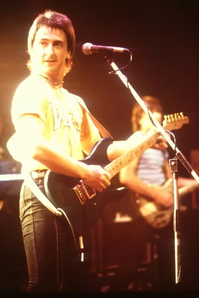 Where is Australian legendary guitarist Randall Waller now?